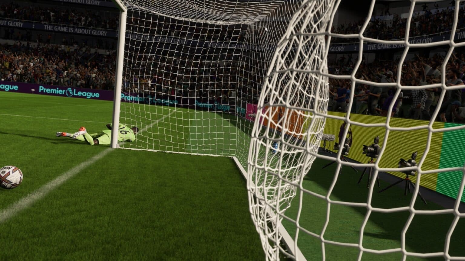 FIFA 23 finally looks better on the PC: Here''s how the graphics change ...